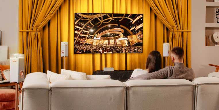 Setting Up the Perfect Home Entertainment System: Streaming Box and Sp ...